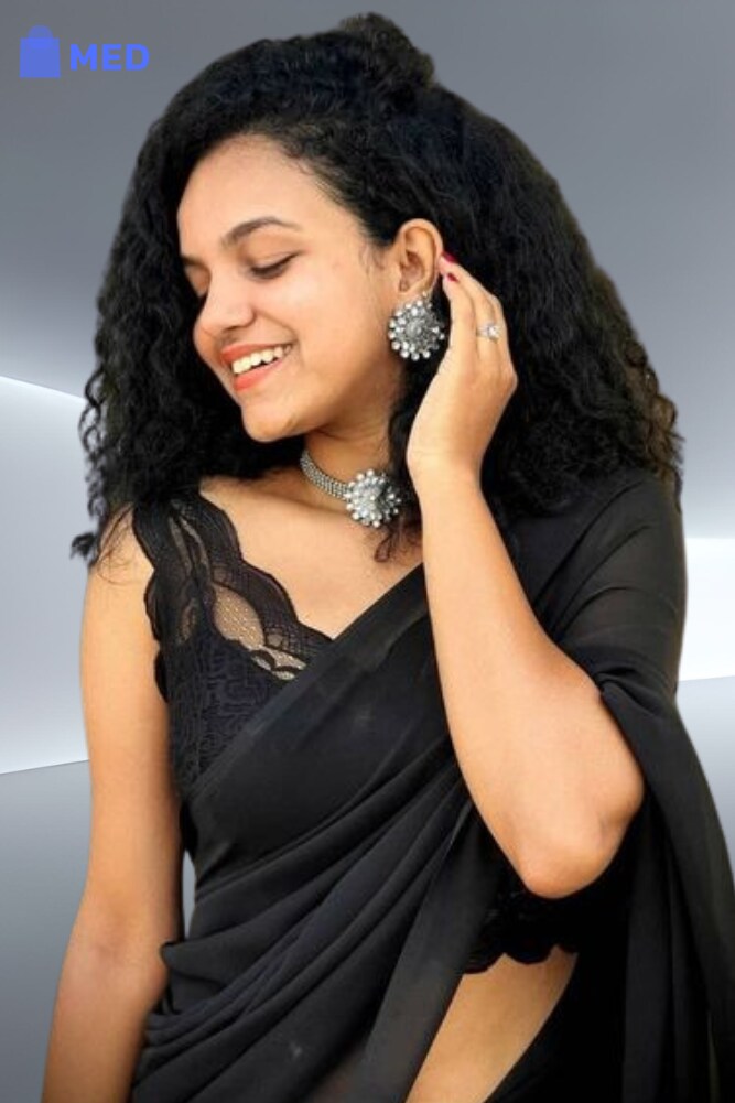 Top 20 Best Female Indian Models With Photos 2025