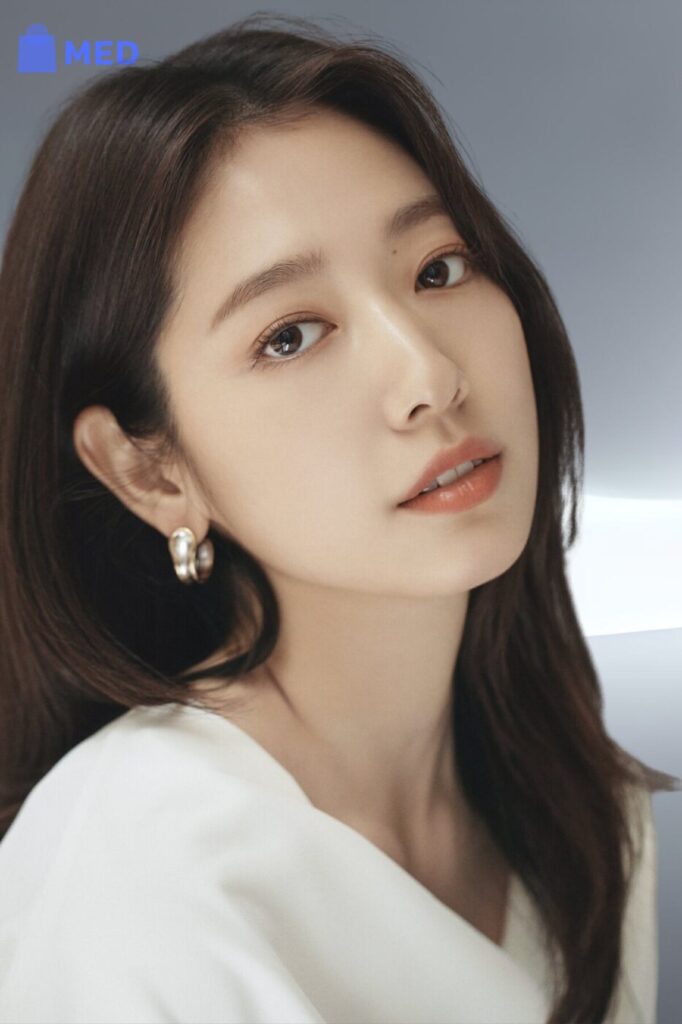 Top 10 Beautiful Korean Actress With Photos 2025